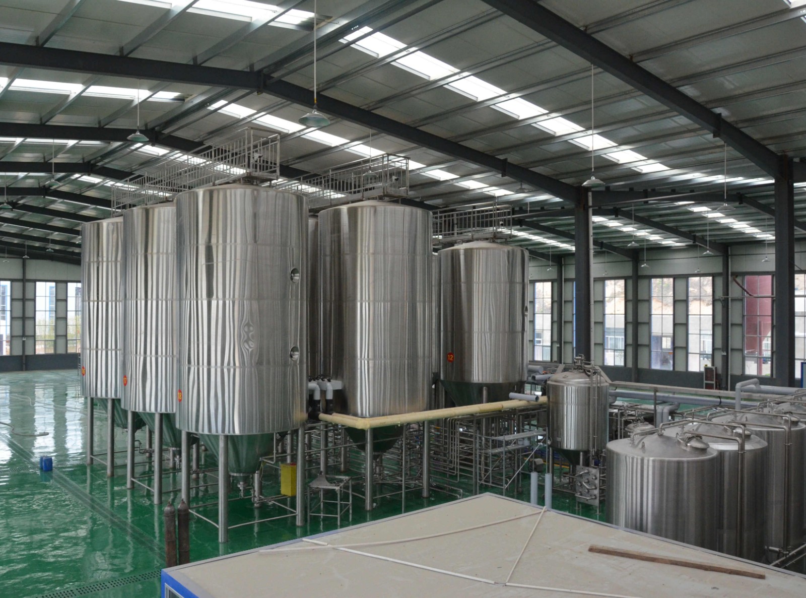 Chinese factory made high production beer making brewery factory ...