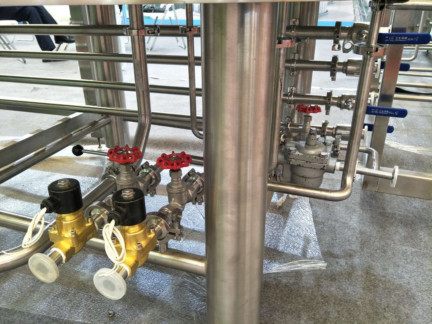 500L Turnkey beer brewing system mash fermentation tank from WEMAC